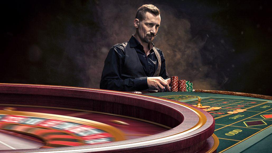 What are live dealer games and how do I play them?
